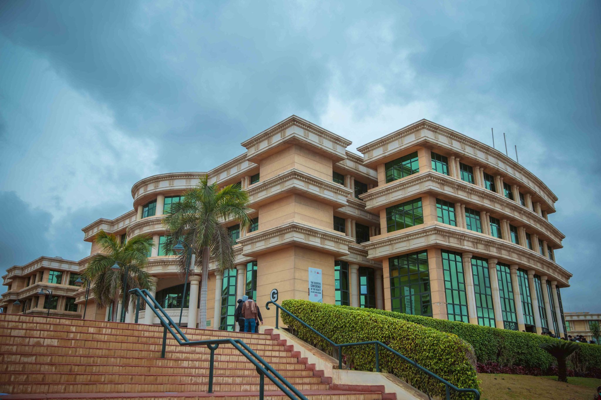 Campus Tour Outdoors & Indoors – October University for Modern Sciences ...