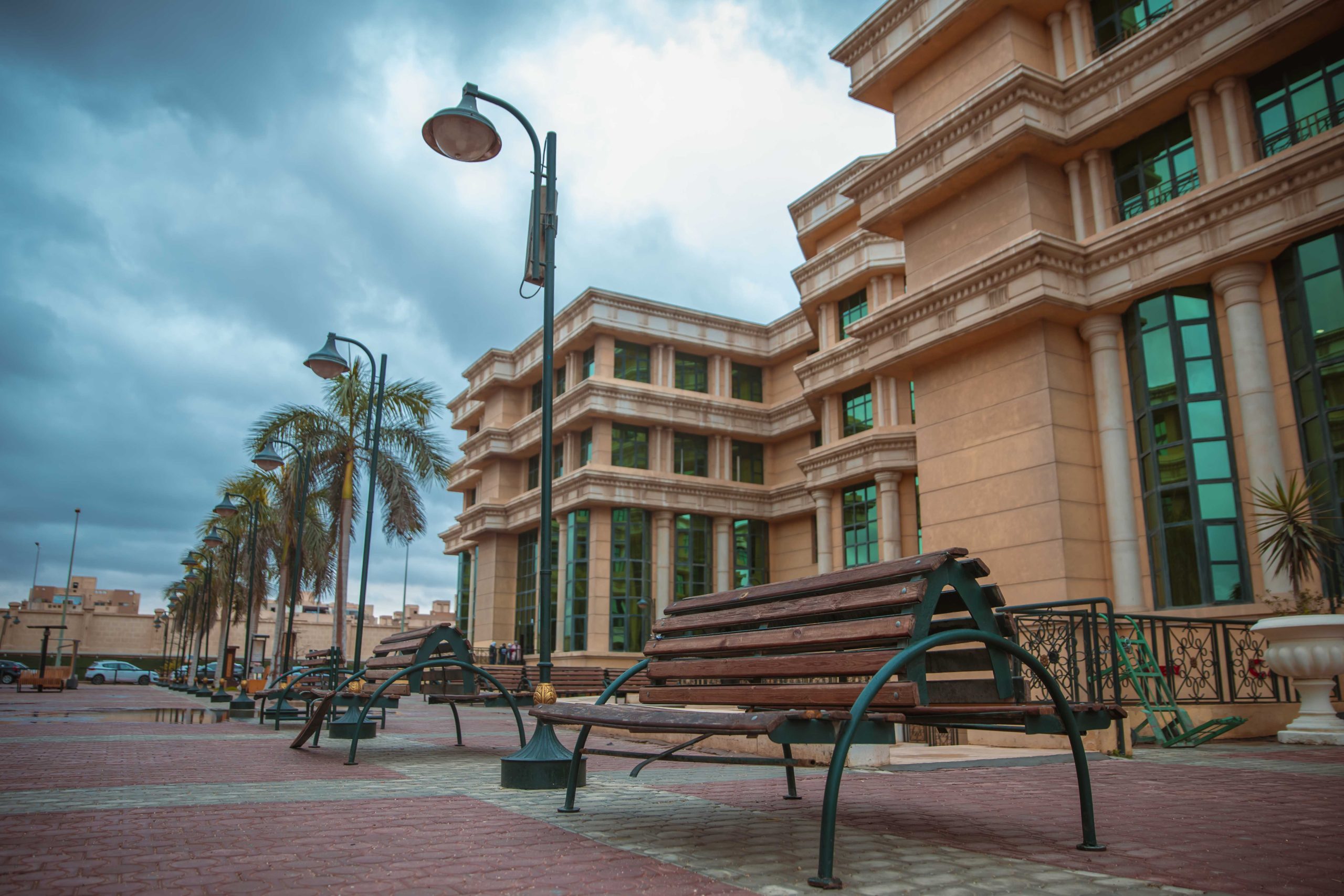 Campus Tour Outdoors & Indoors – October University for Modern Sciences ...